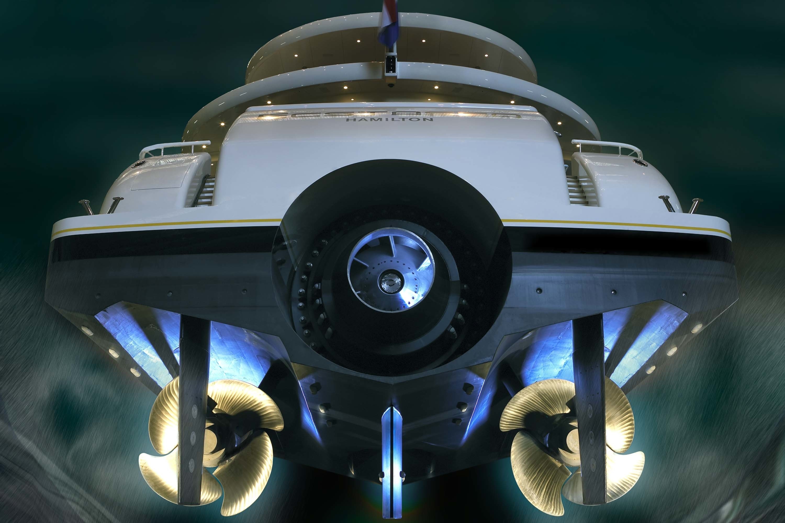 Yacht ECSTASEA, Feadship | CHARTERWORLD Luxury Superyacht Charters